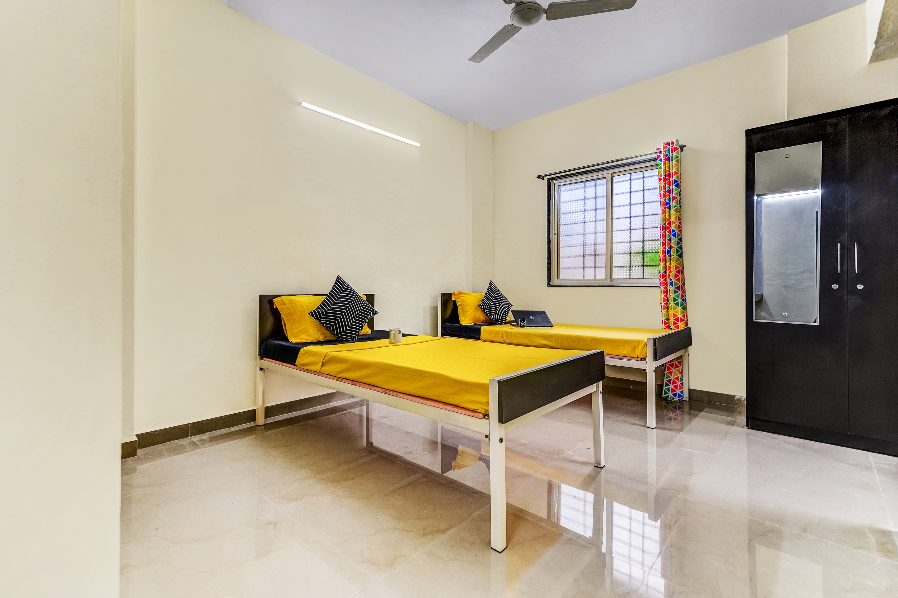 OYO LIFE PUN851 Symbiosis Law School, OYO Living Pune, Book @ ₹2697 - OYO