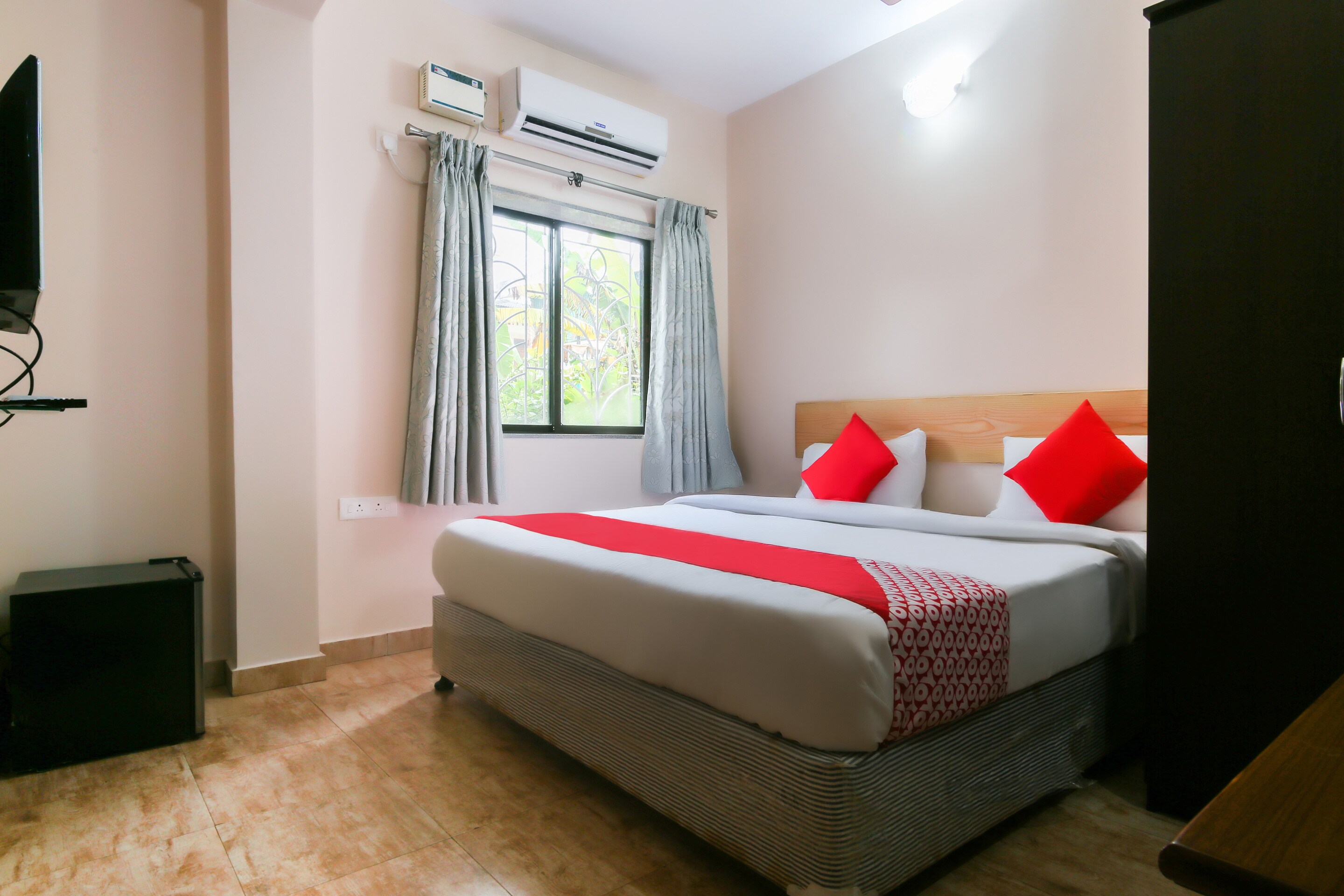Hotels in Goa Starting @440 - 𝐔𝐩 𝐭𝐨 𝟓𝟎% 𝐎𝐅𝐅 on 859 Goa Hotels