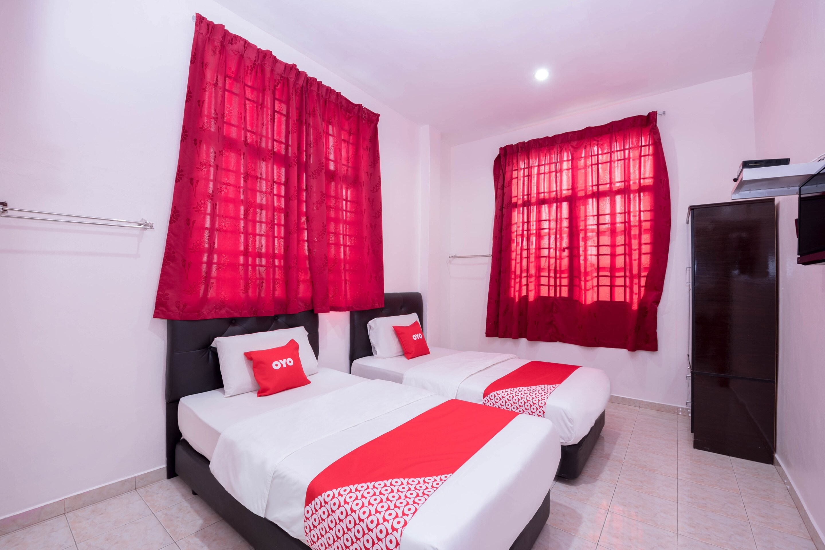 OYO 89348 Rg Motel, OYO Hotels Changlun, Book @ RM109 - OYO
