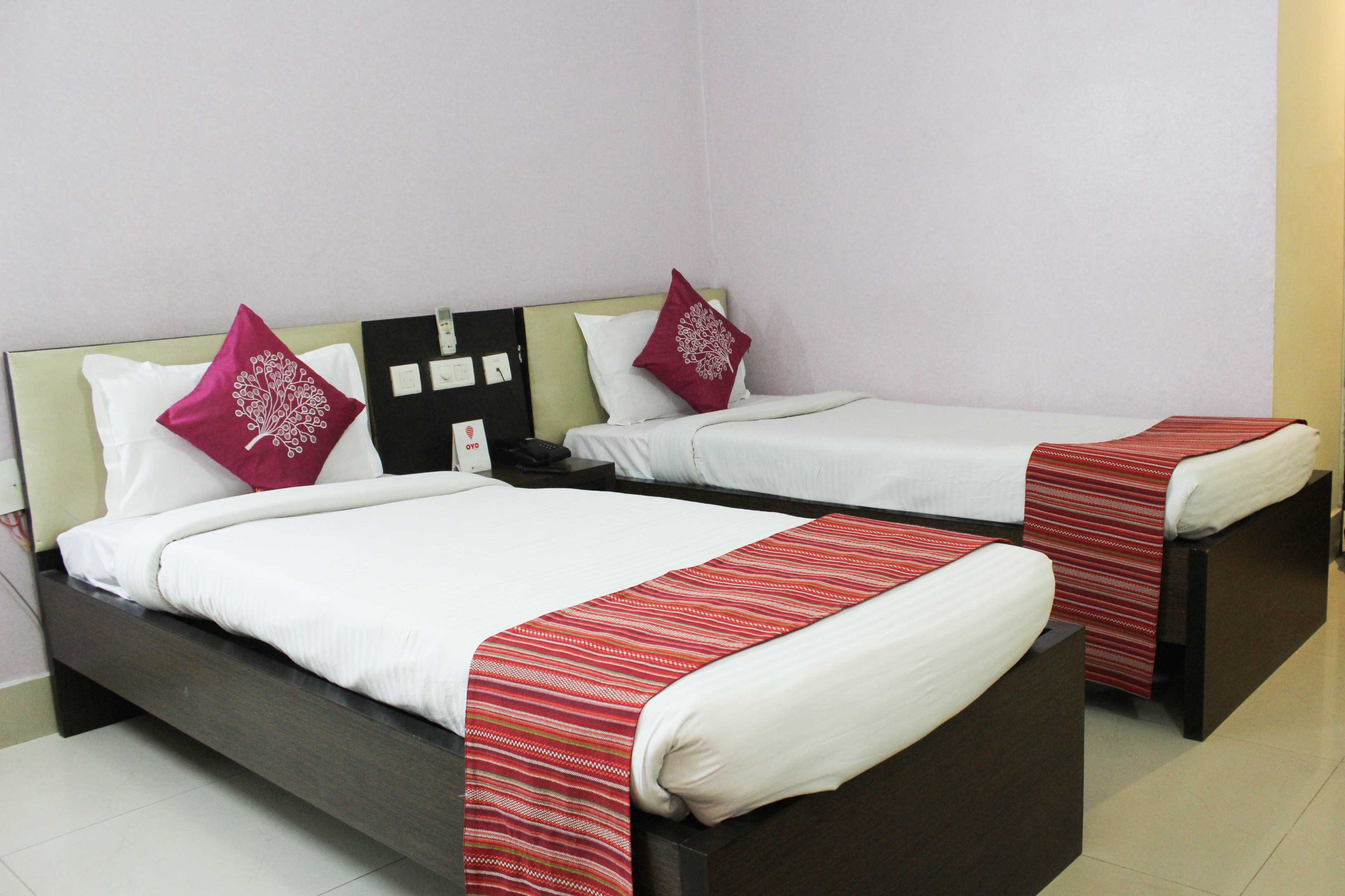 OYO Rooms 048 Big Bazar, OYO Rooms Ranchi, Book @ ₹895 - OYO