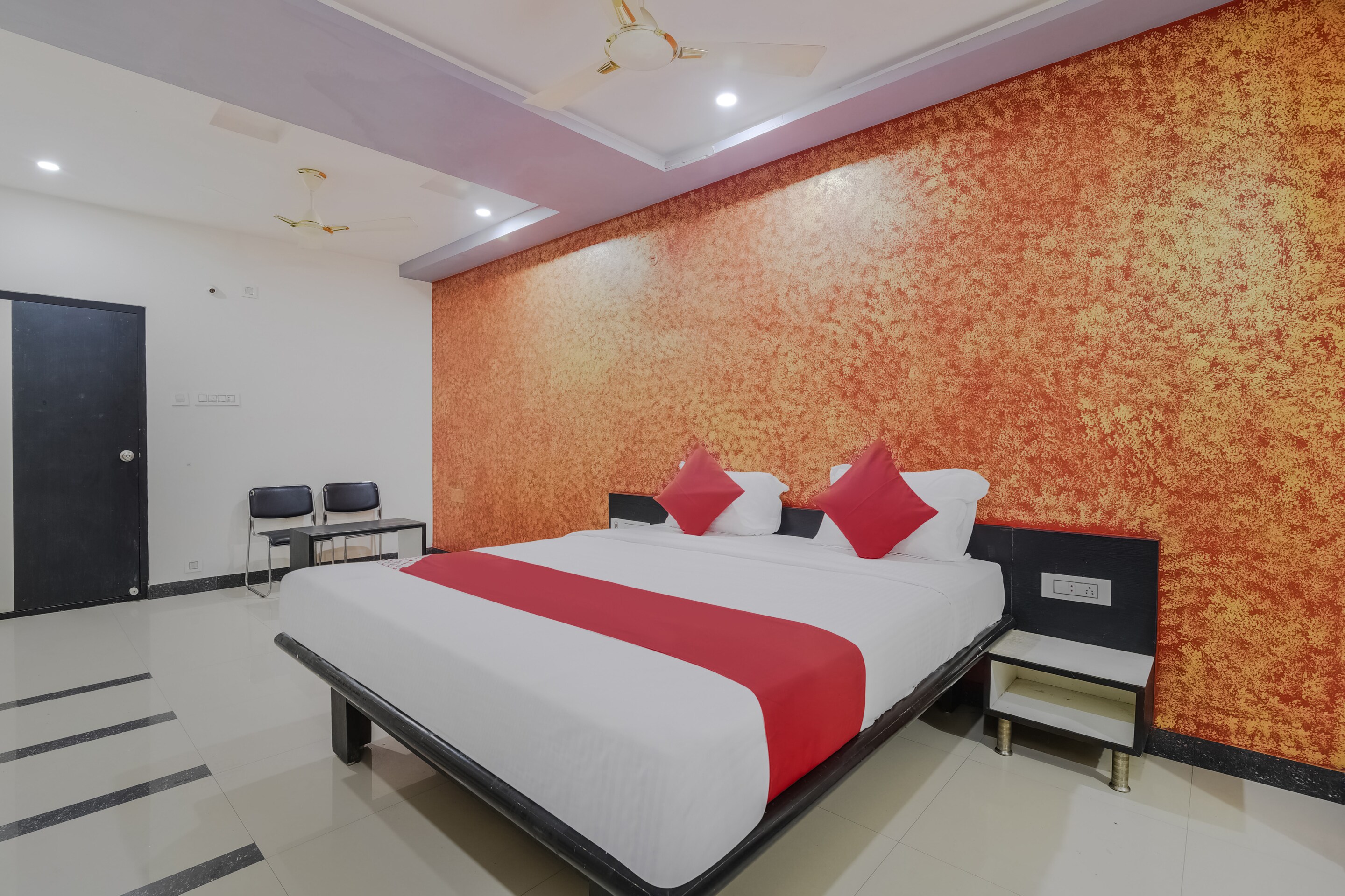 Hotels in Sri Rama Temple, Kurnool Starting @ ₹1527 - Upto 72% OFF on 1 ...