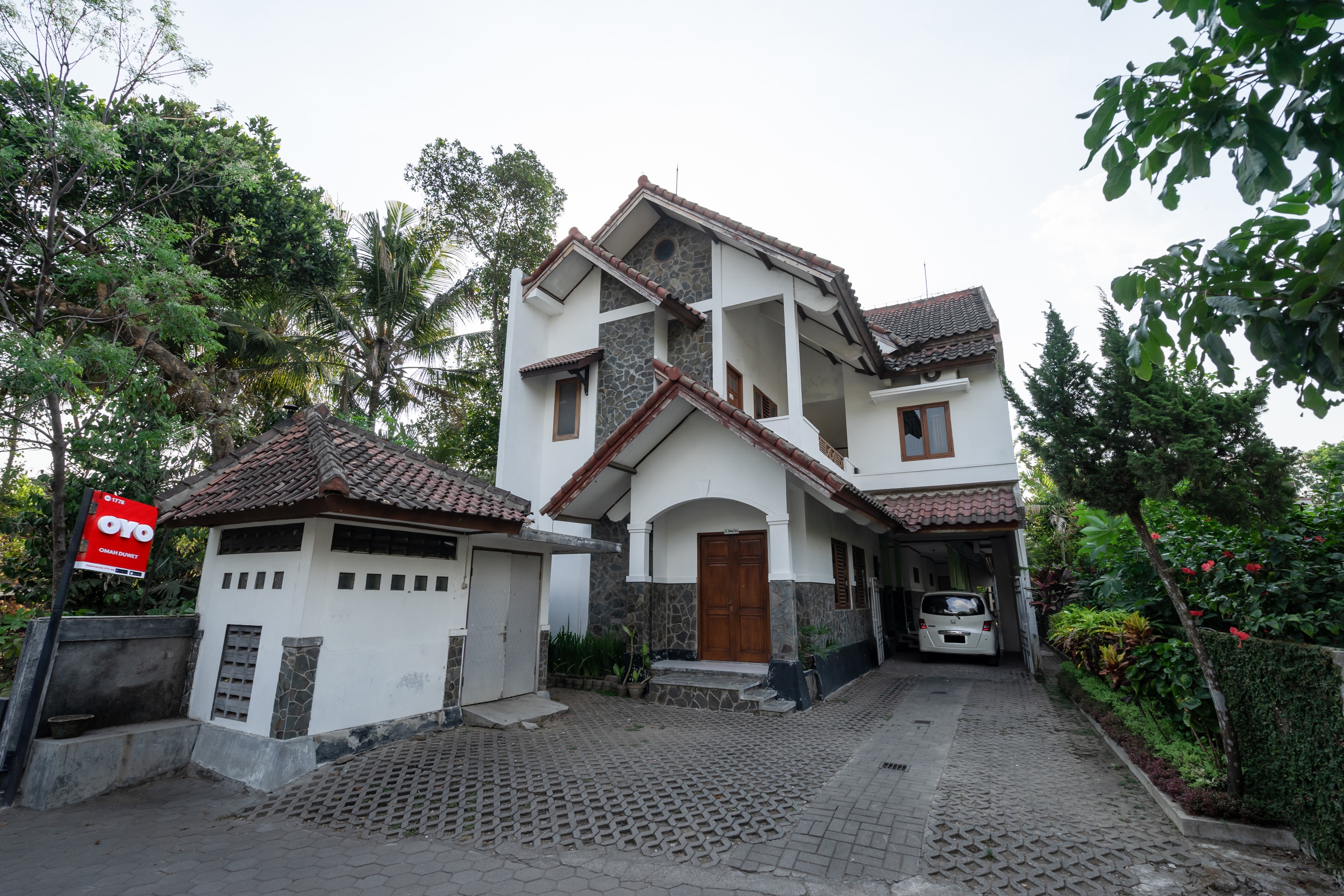 Hotel di Yogyakarta, Mulai Rp31666 per malam - OYO Hotels