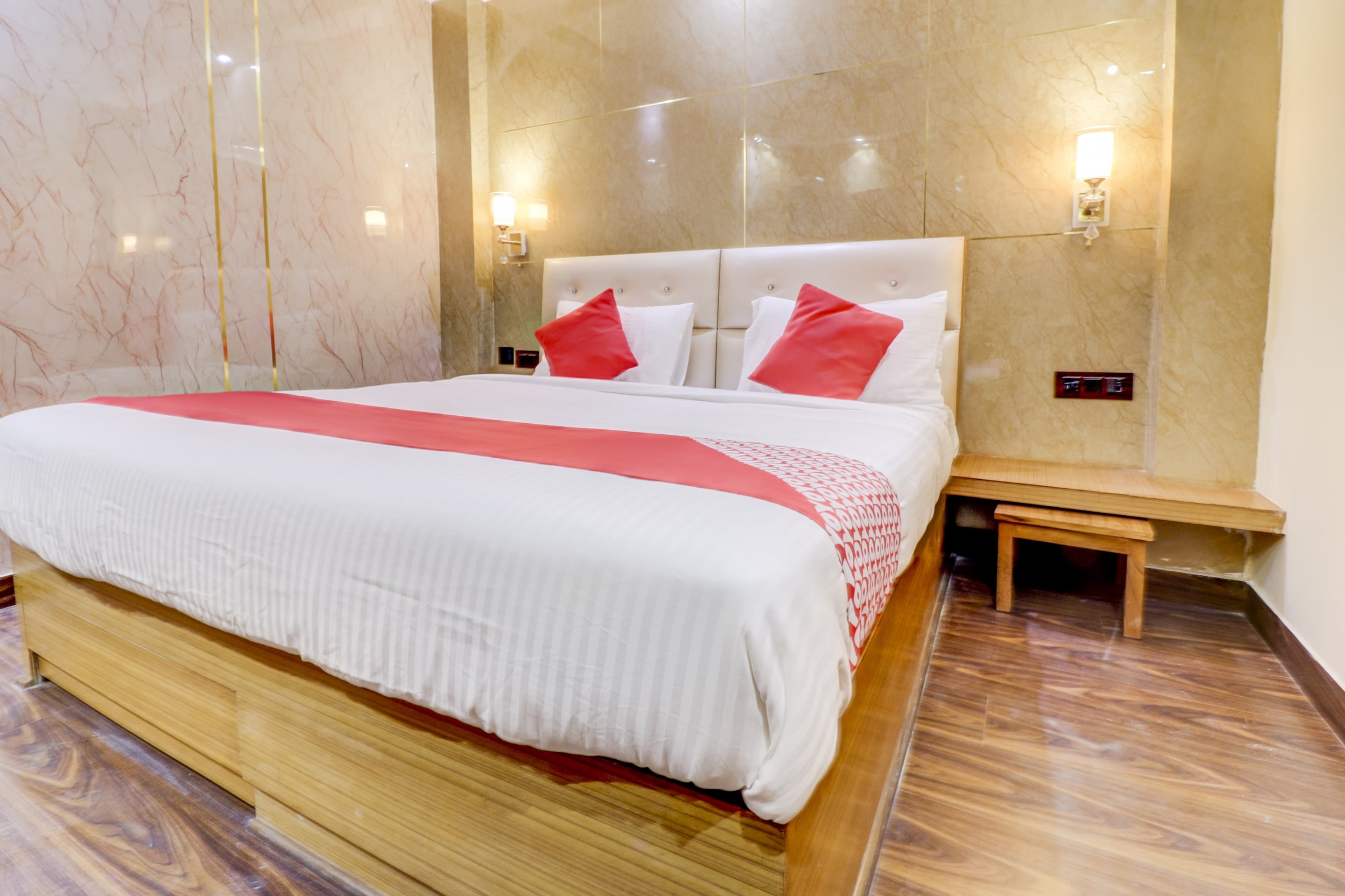 OYO 62708 Dee Copper Chimini, OYO Rooms Rohtak, Book @ ₹1095 - OYO