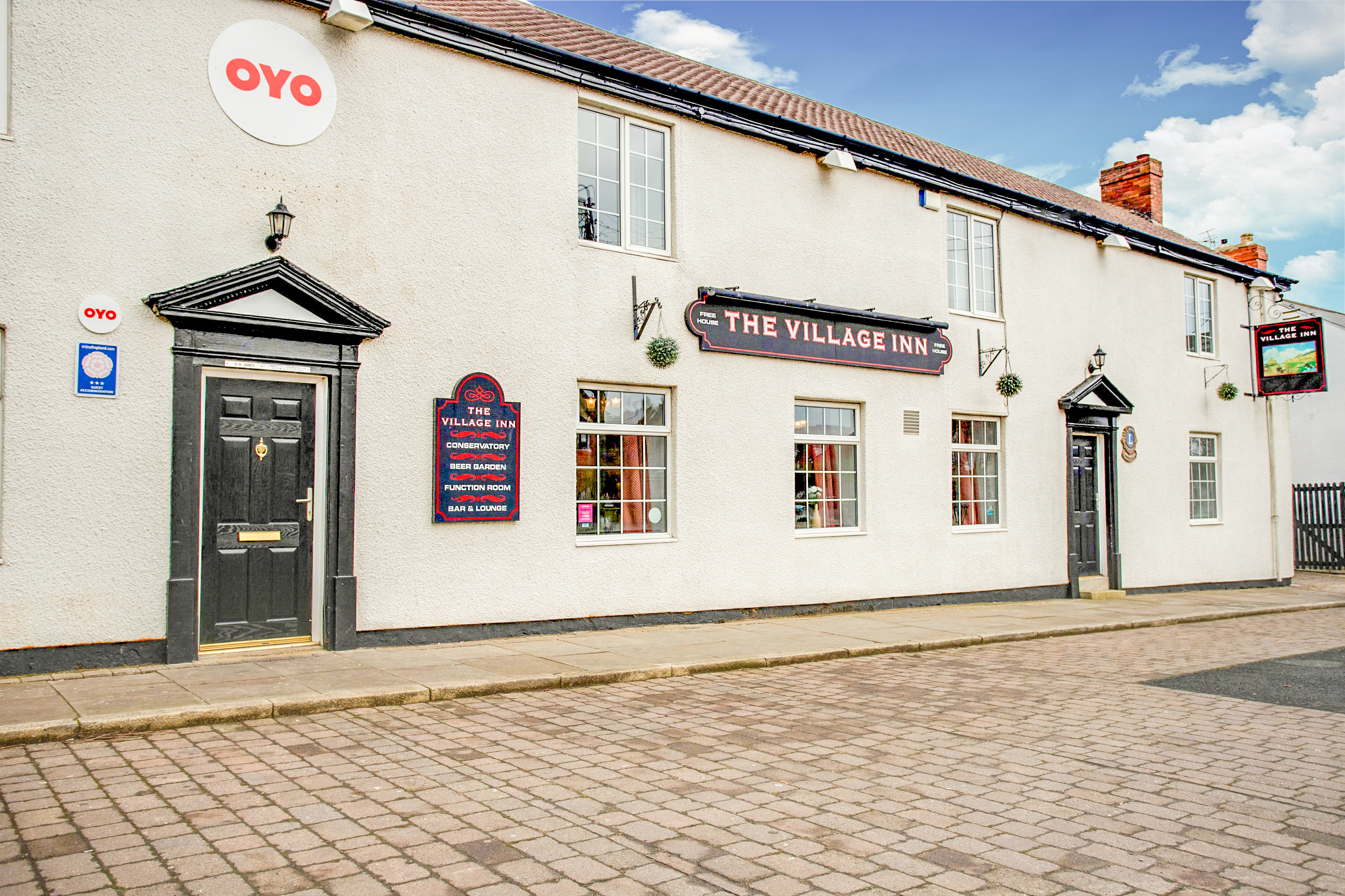 OYO The Village Inn, Seaham, UK - OYO Hotels