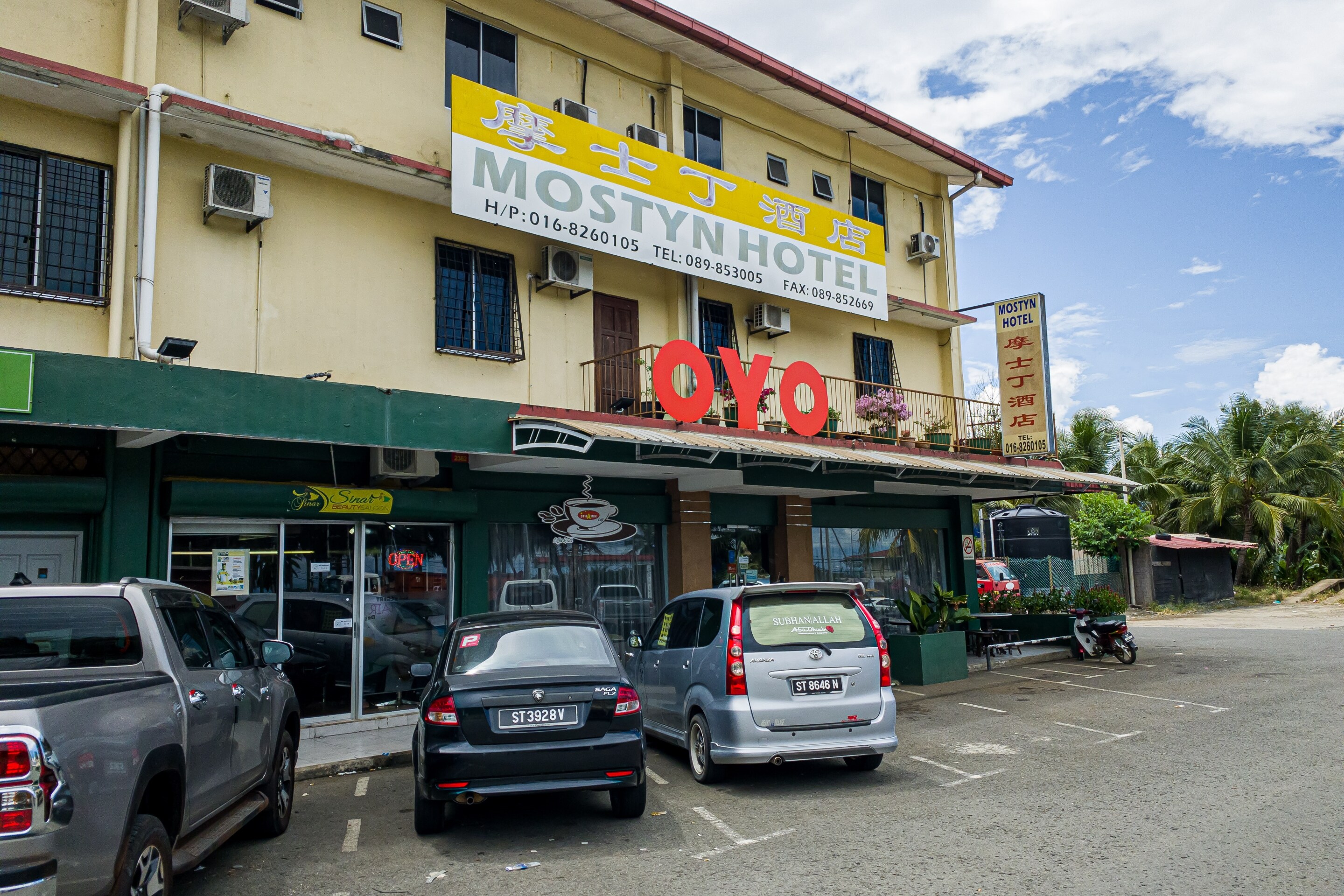 OYO 89567 Mostyn Hotel, OYO Hotels Kunak, Book @ RM53 - OYO