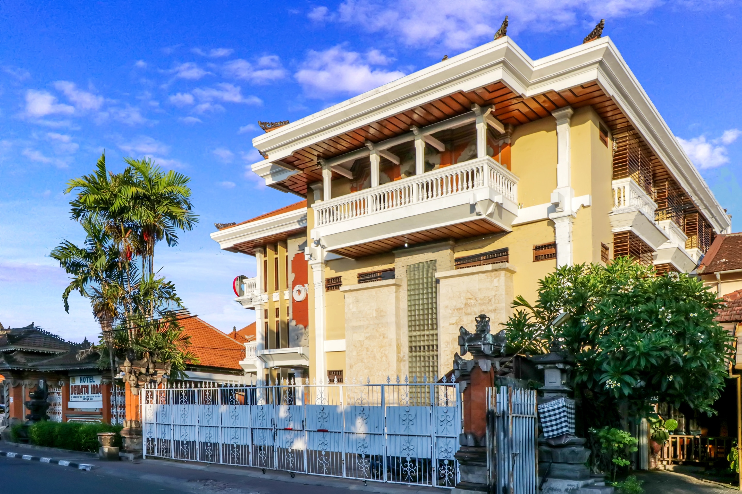 Hotel di Bali, Mulai Rp31080 per malam - OYO Hotels