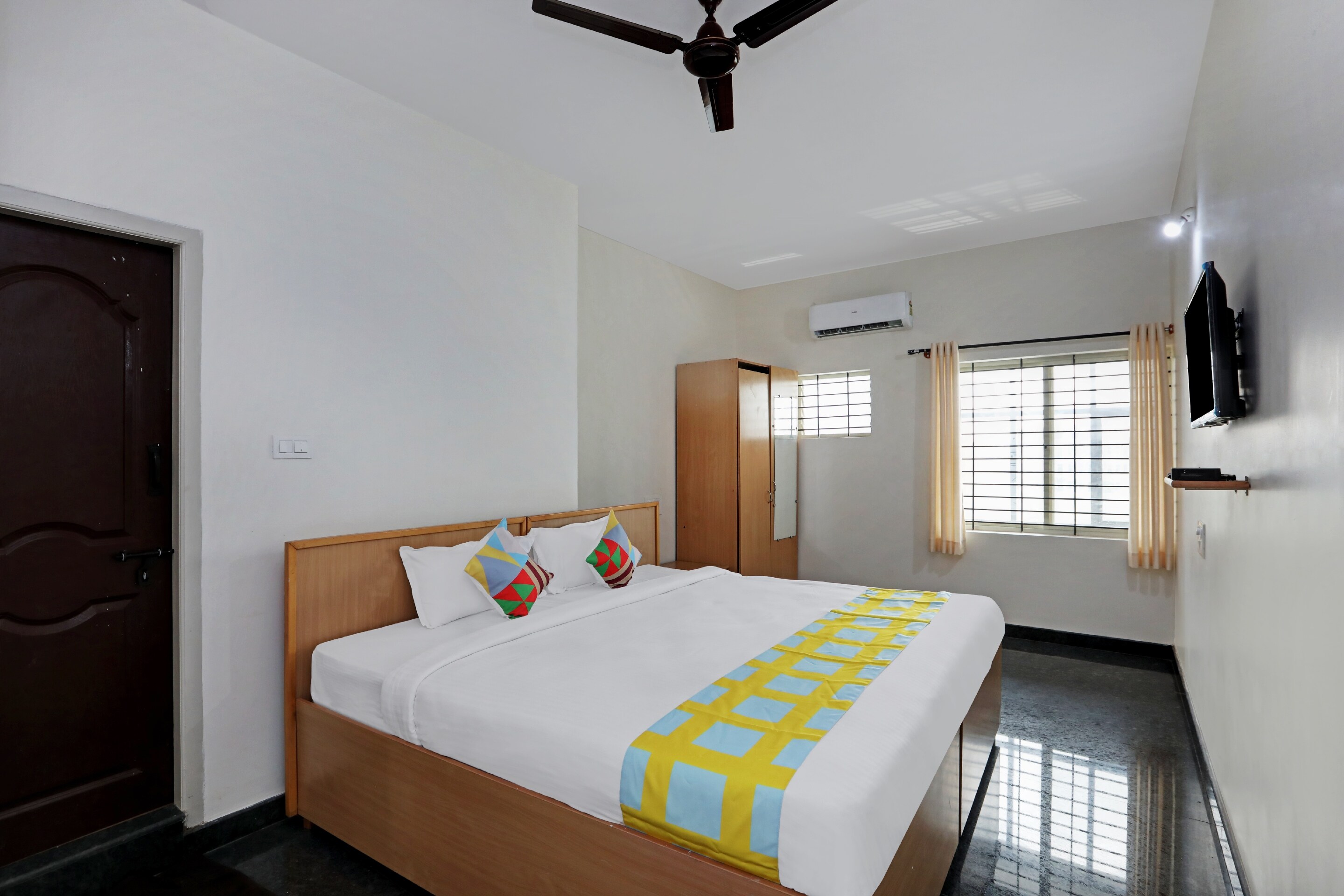OYO Home 63938 Elegant Home Vijaya Nagar, Home Mysore, Book @ ₹1095 - OYO