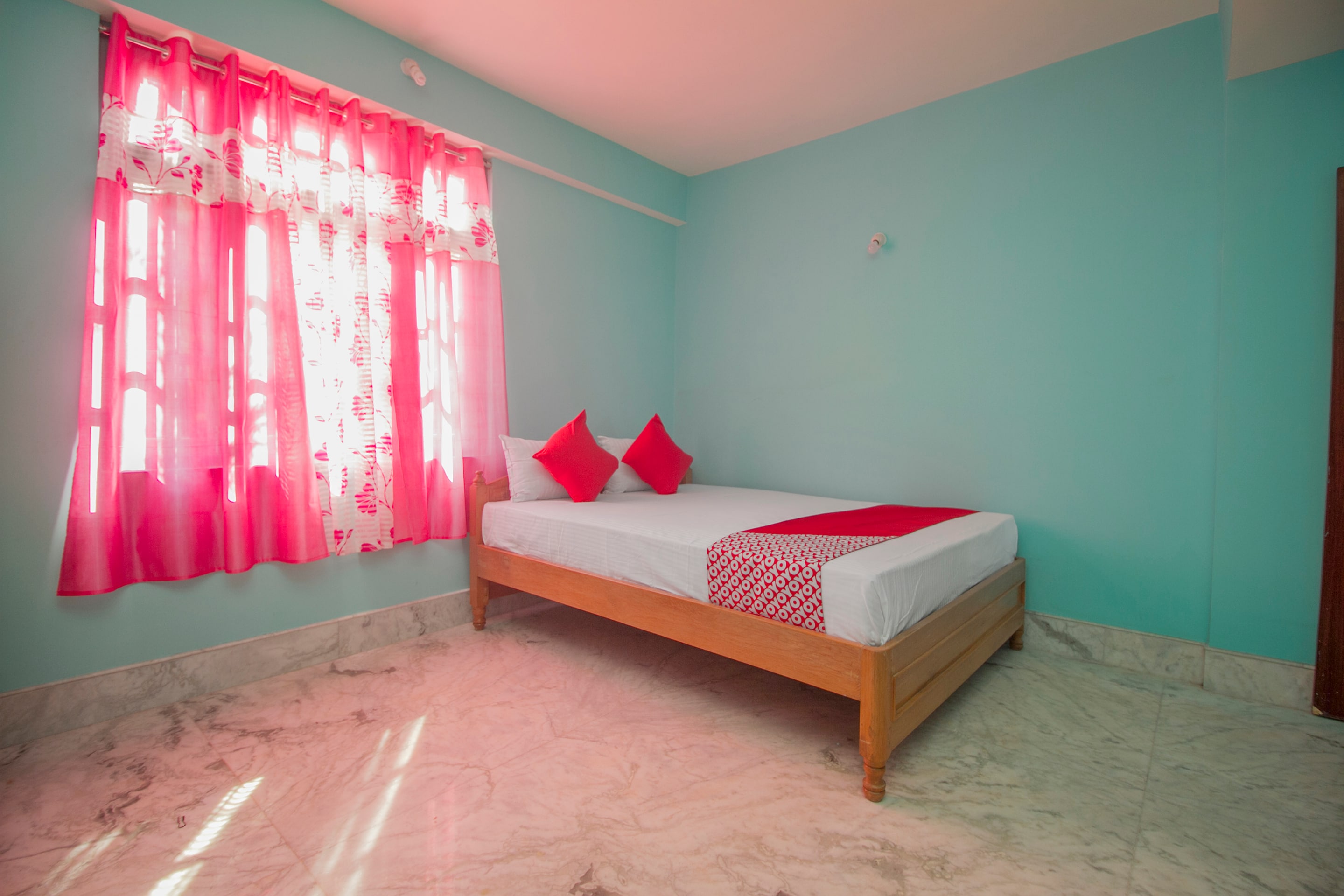 OYO Astha Homestay, OYO Rooms Pelling, Book @ ₹445 - OYO