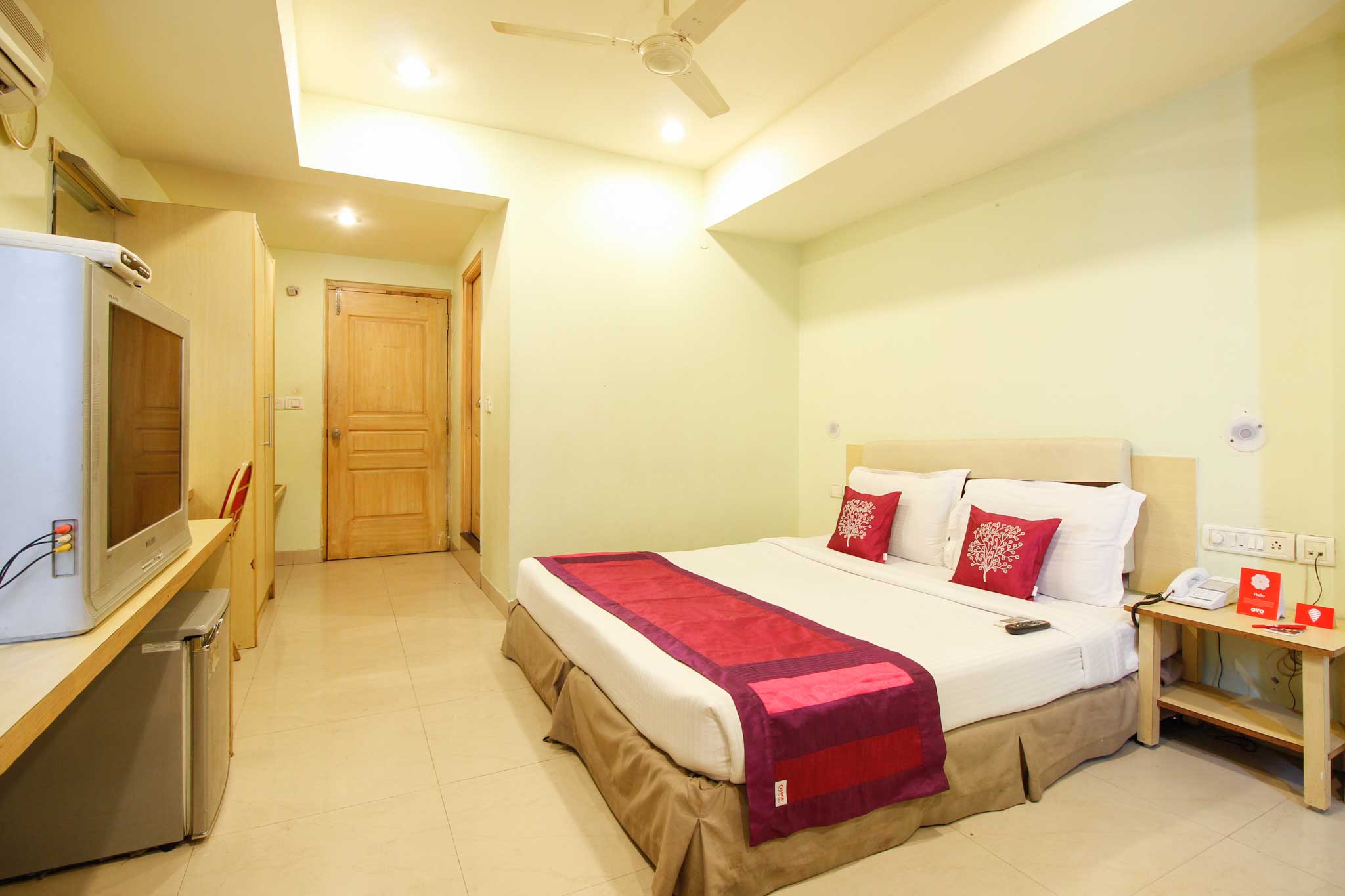 OYO Rooms 315 Ameerpet Near Satyam Theatre, OYO Rooms Hyderabad, Book ...