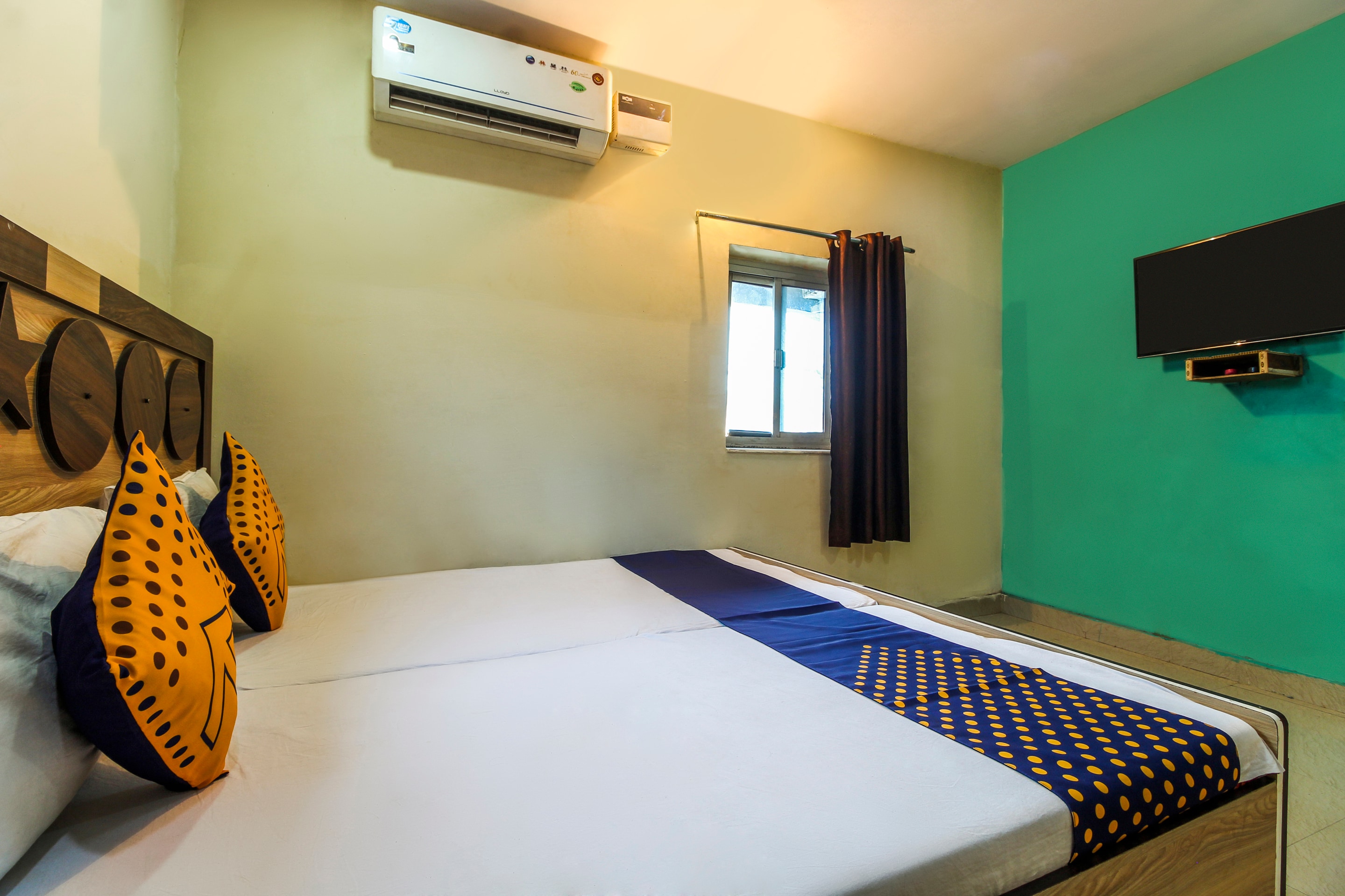 OYO 64748 Brij Ka Brijwasi Guesthouse, OYO Rooms Mathura, Book @ ₹1067 ...