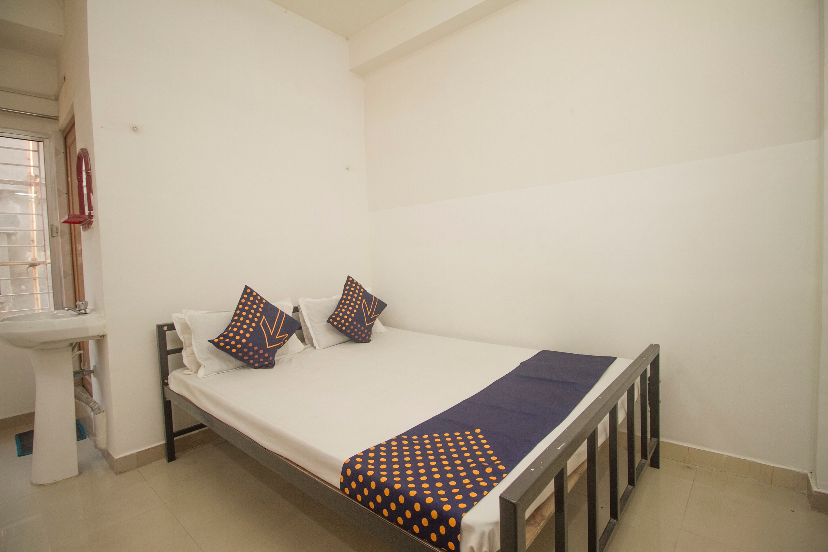 OYO 65171 Hotel Nirvana, OYO Rooms Darjeeling, Book @ ₹1067 - OYO