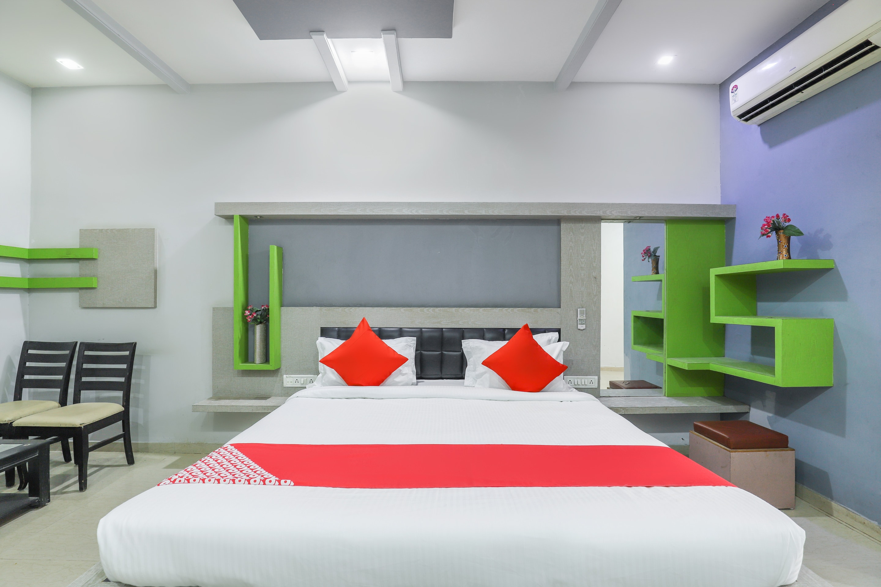 OYO 65889 Hotel Pyramid, OYO Rooms Gandhinagar, Book @ ₹1095 - OYO
