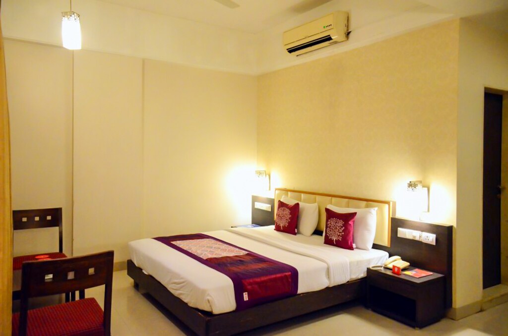 OYO 5388 Sadanand Regency, OYO Rooms Pune, Book @ ₹1095 - OYO