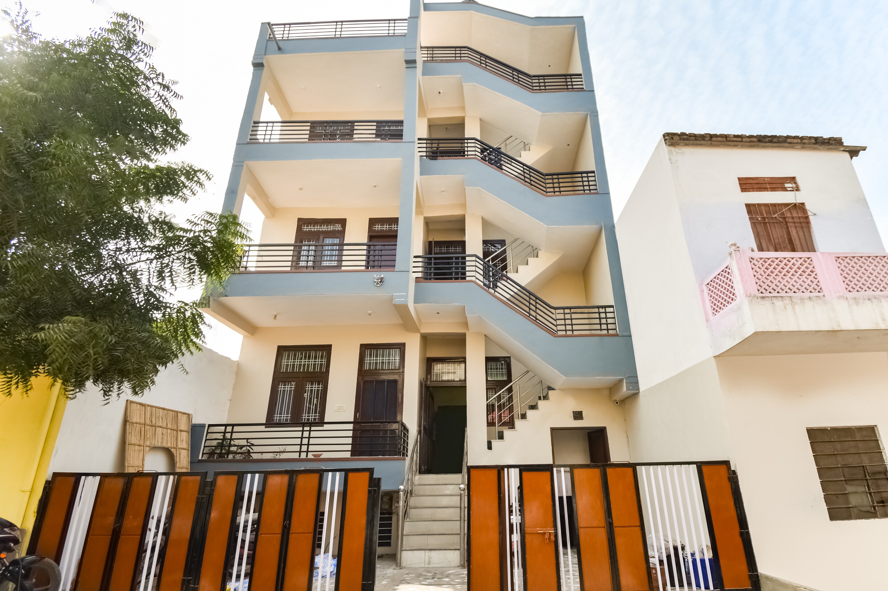 Spot On Hotels in Mansarover Metro Station, Jaipur Starting @ ₹336 ...