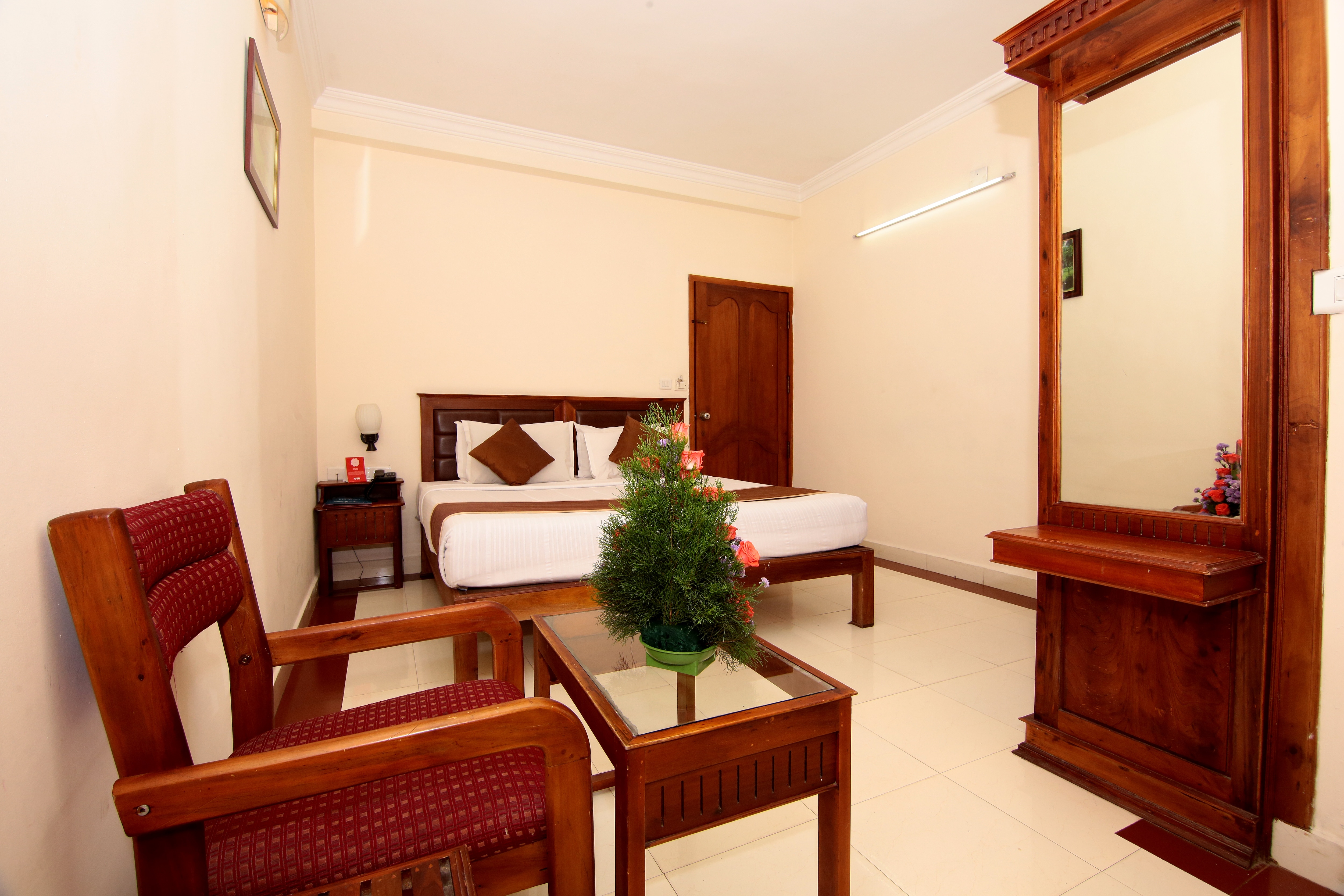 OYO Le Celestium, OYO Rooms Munnar, Book @ ₹586 - OYO