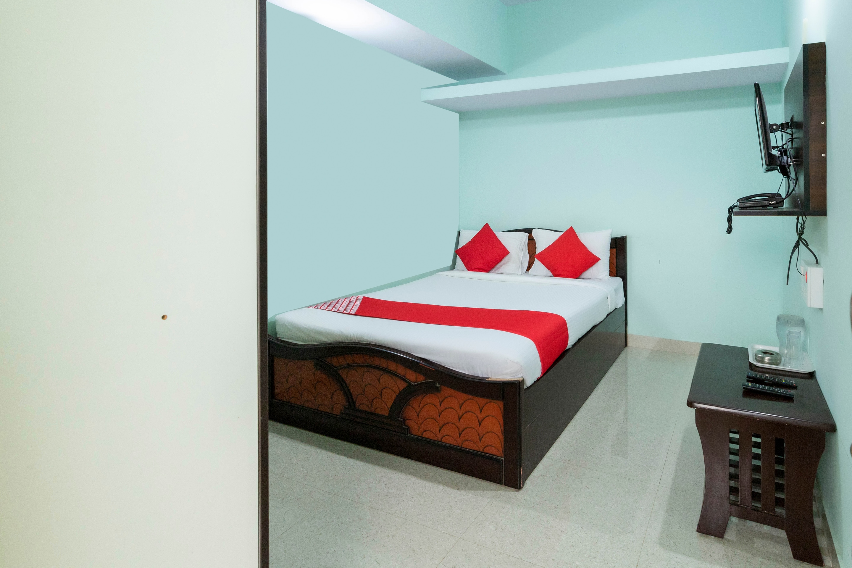 Hotel O Ramana Inn Near Hare Krishna Hill, OYO Rooms Bangalore, Book ...