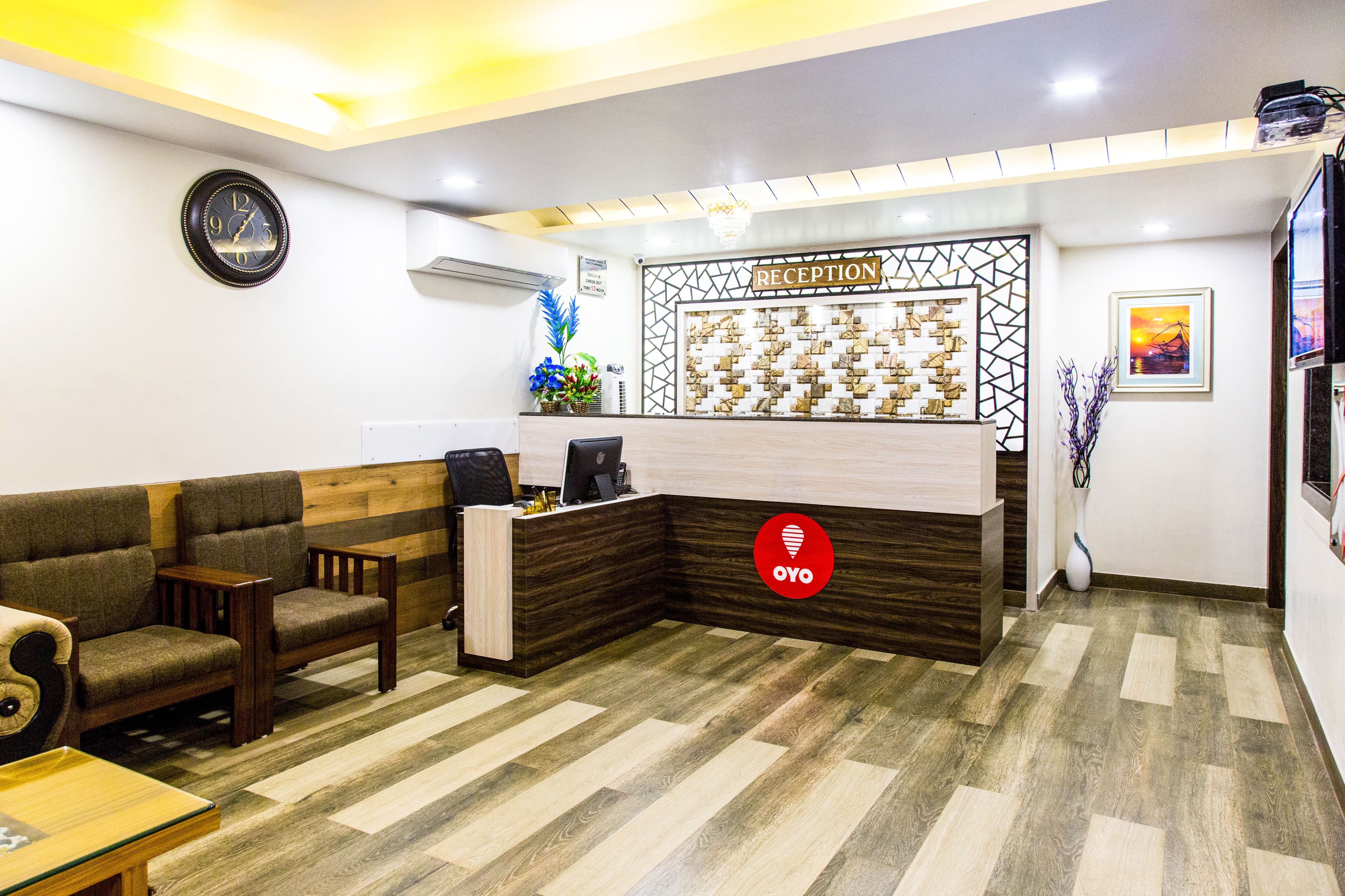 OYO 5729 Hotel Kochi Caprice, Premium Kochi, Book @ ₹1095 - OYO