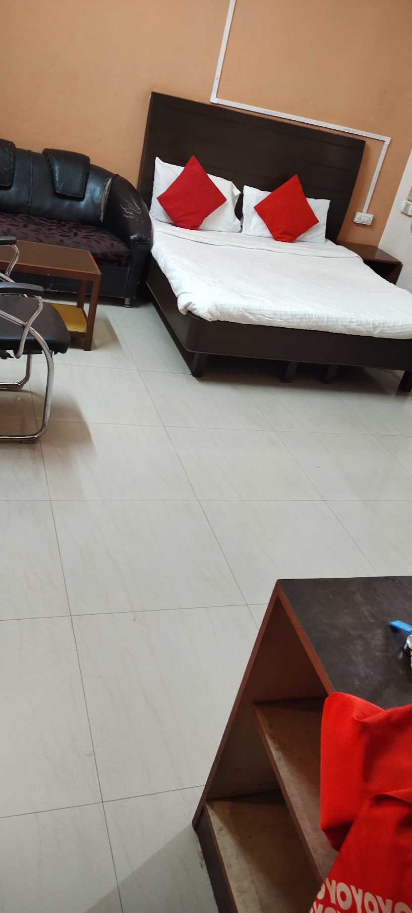 Collection O Shree Ram Vatika, Collection O Varanasi, Book @ ₹494 - OYO