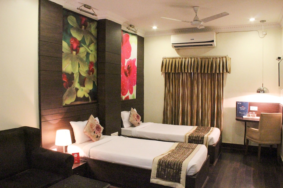 OYO 5832 Hotel The Ken, Premium Ranchi, Book @ ₹1095 - OYO