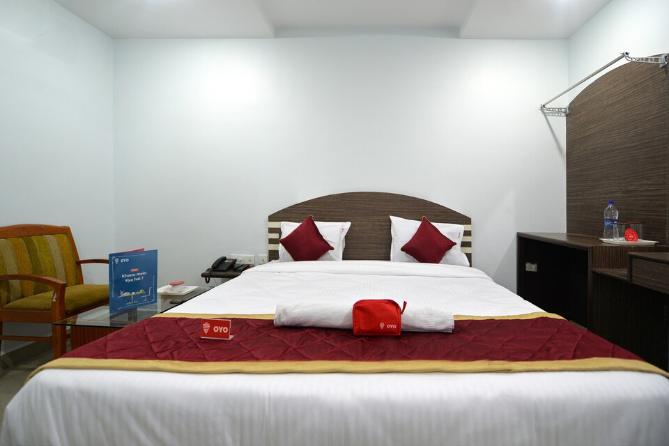 OYO Rooms 069 LB Nagar, OYO Rooms Hyderabad, Book @ ₹1095 - OYO