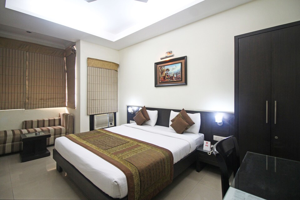 OYO Rooms 602 Cyber City RBS Gurgaon, OYO Rooms Gurgaon, Book @ ₹1067 - OYO