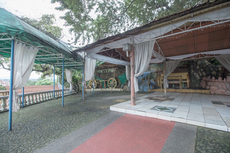 Vaccinated Staff - OYO 588 Sunrock Resort, OYO Hotels Antipolo, Book ...