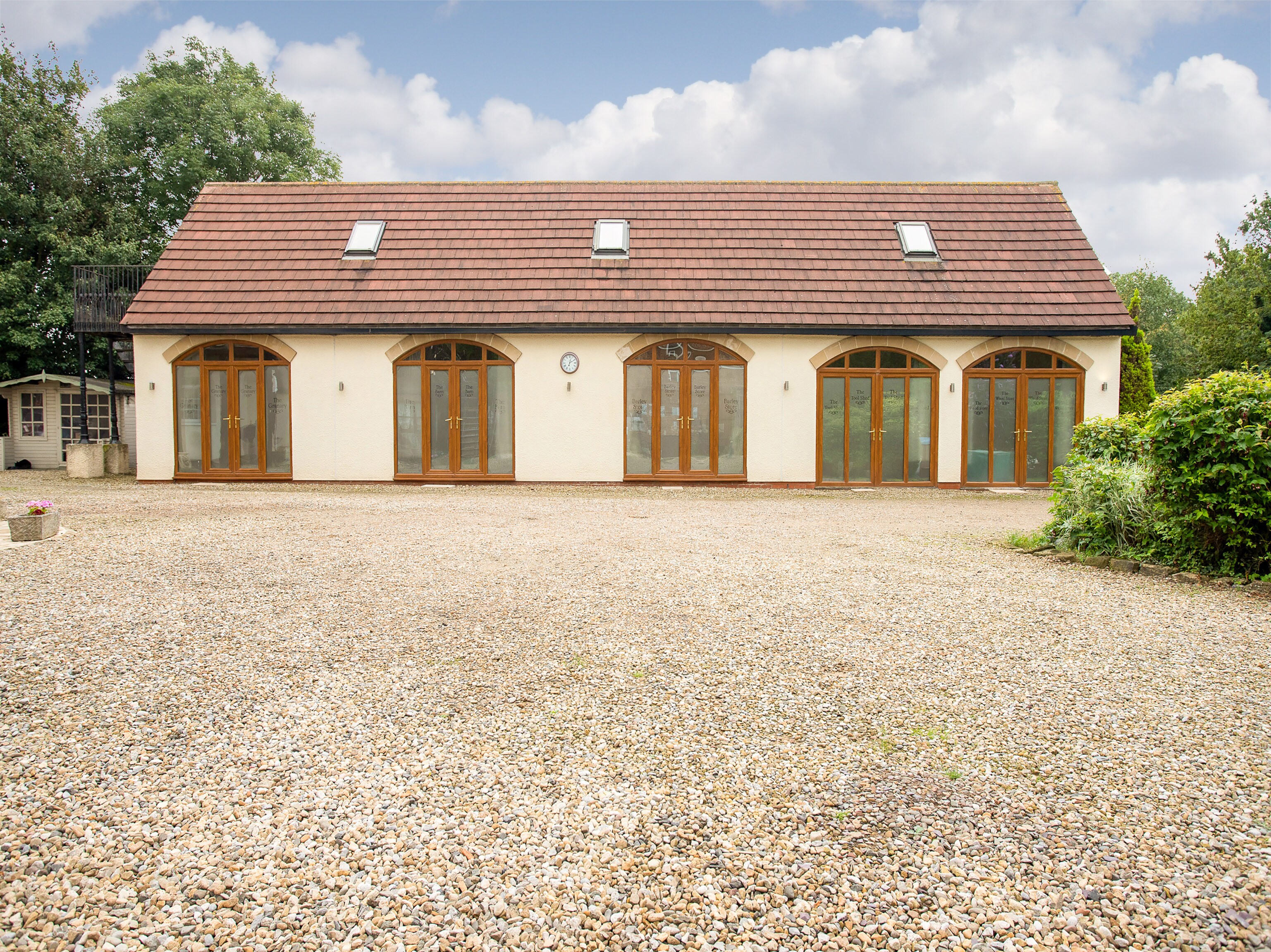 Book Hotels Near Stainsby Hall Farm Cott Helipad, Stockton-On-Tees ...